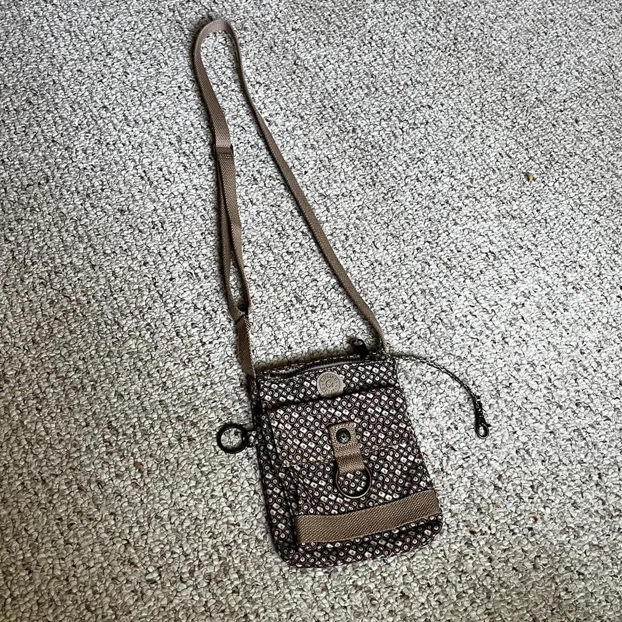 Kipling Crossbody Purse - Such a cute little purse... - Depop
