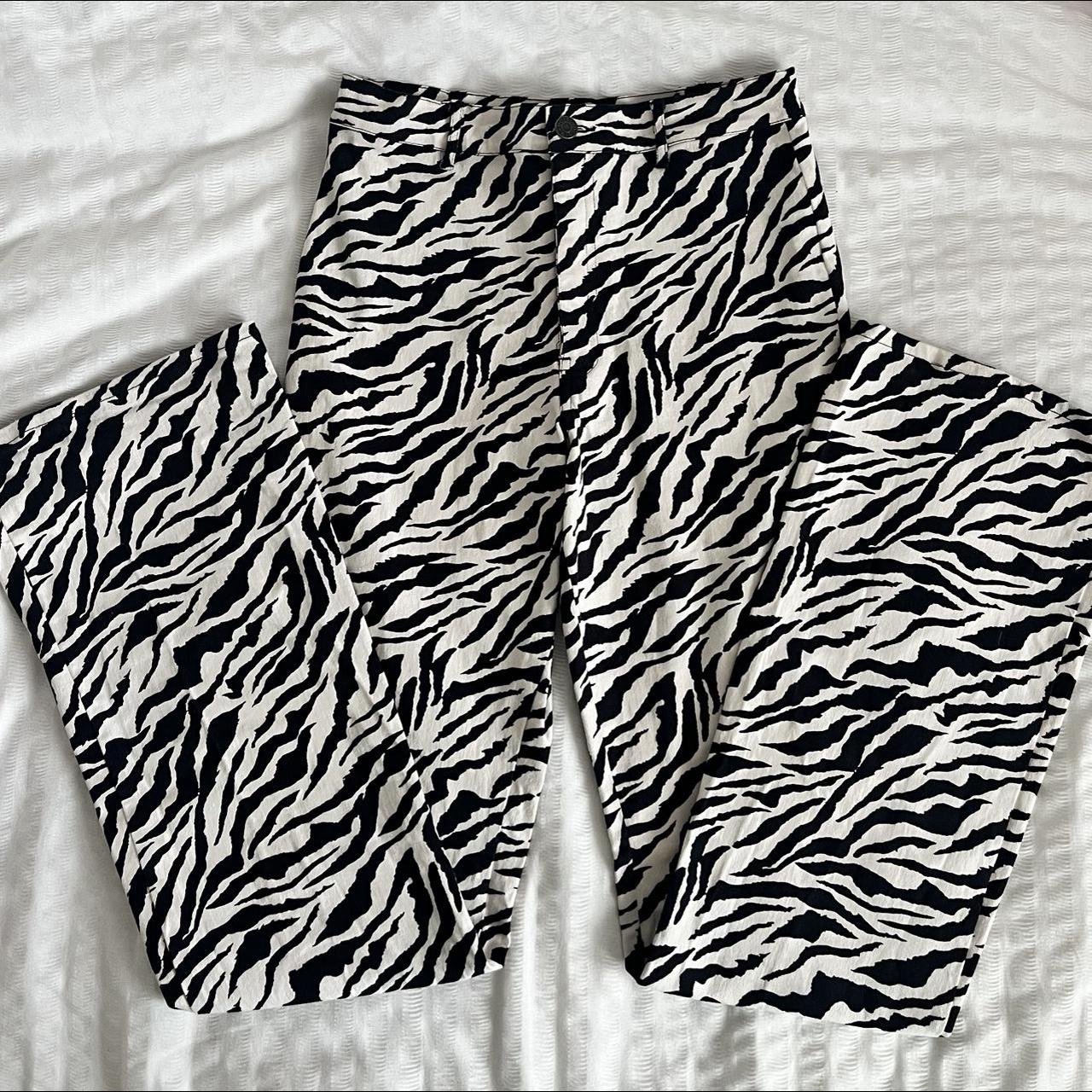 the cutest zebra print flares from motel rocks x... - Depop