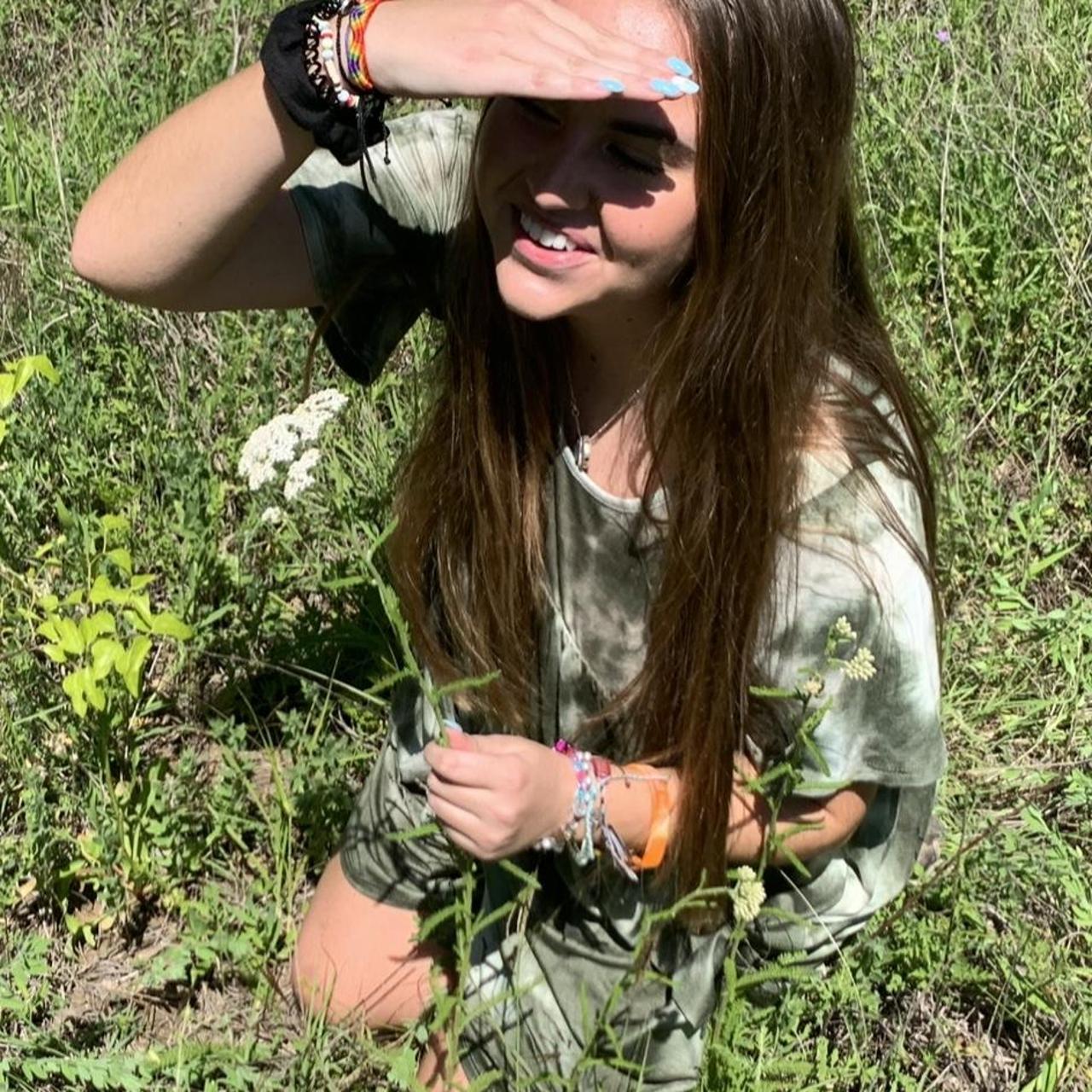 very cutsie earthbound green tiedye... - Depop