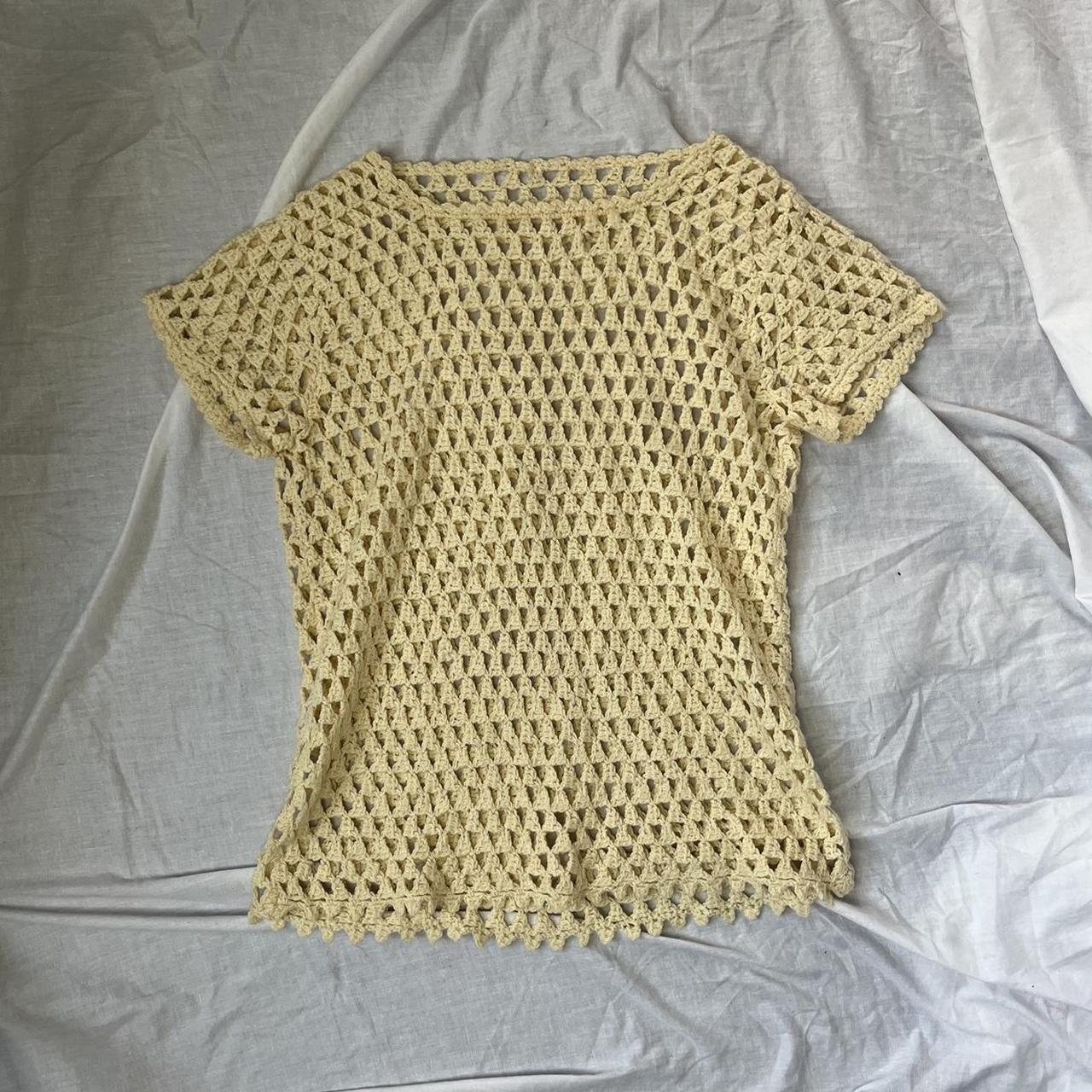 Beautiful vintage 70s handmade knit top. Length:... - Depop