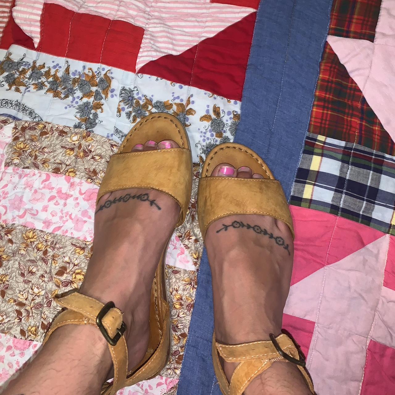 Frye sandals. The cutest summer sandals! I am so sad... - Depop