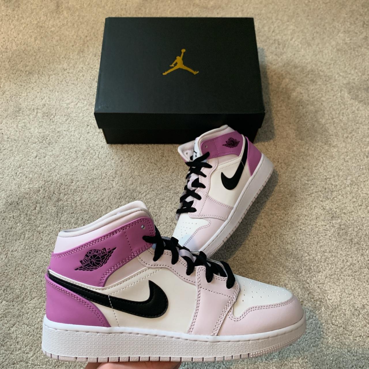 SEND OFFERS nike air jordan 1 mid (GS) - barely... - Depop
