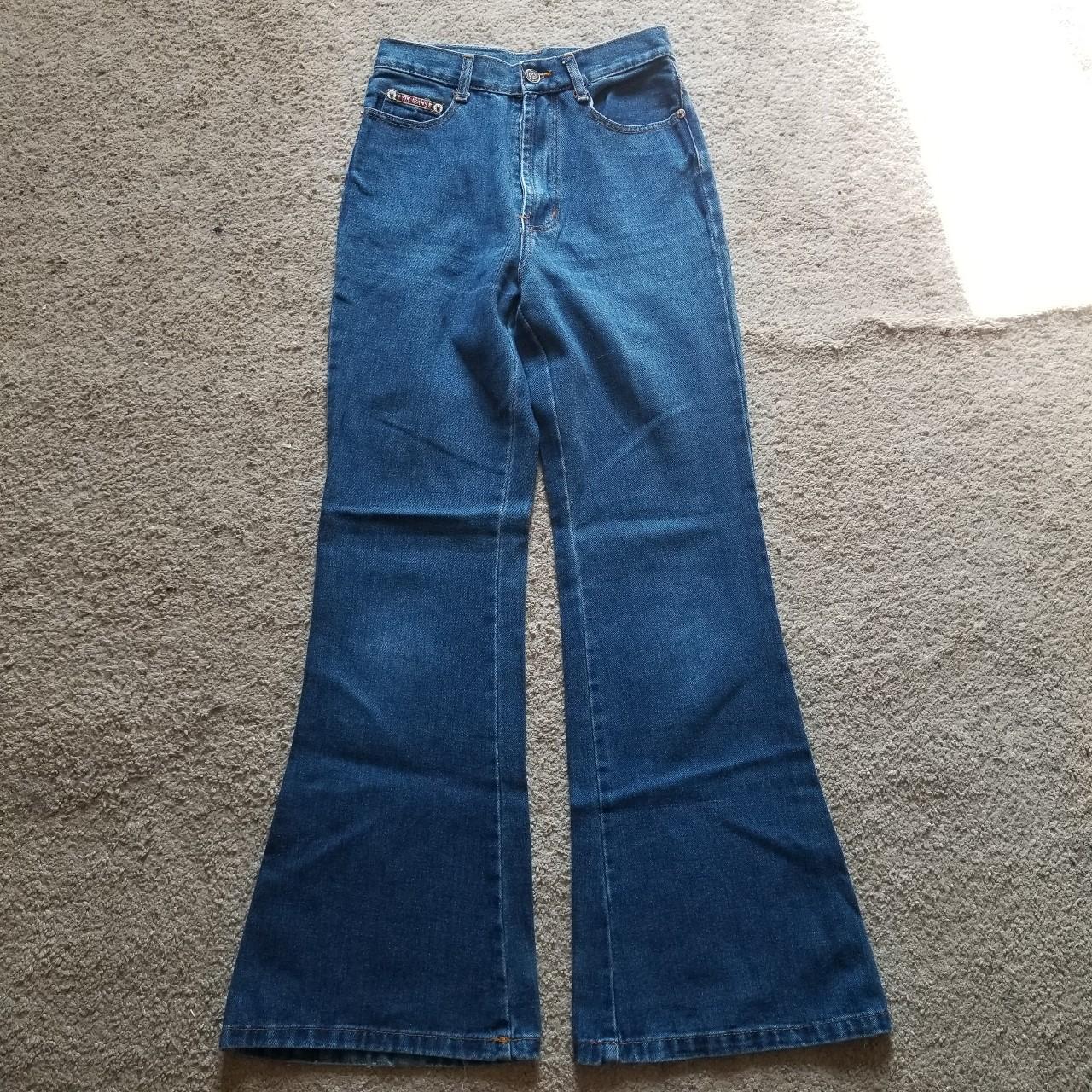 Vintage high waisted flare jeans 🦋. Size 26 but fits... - Depop