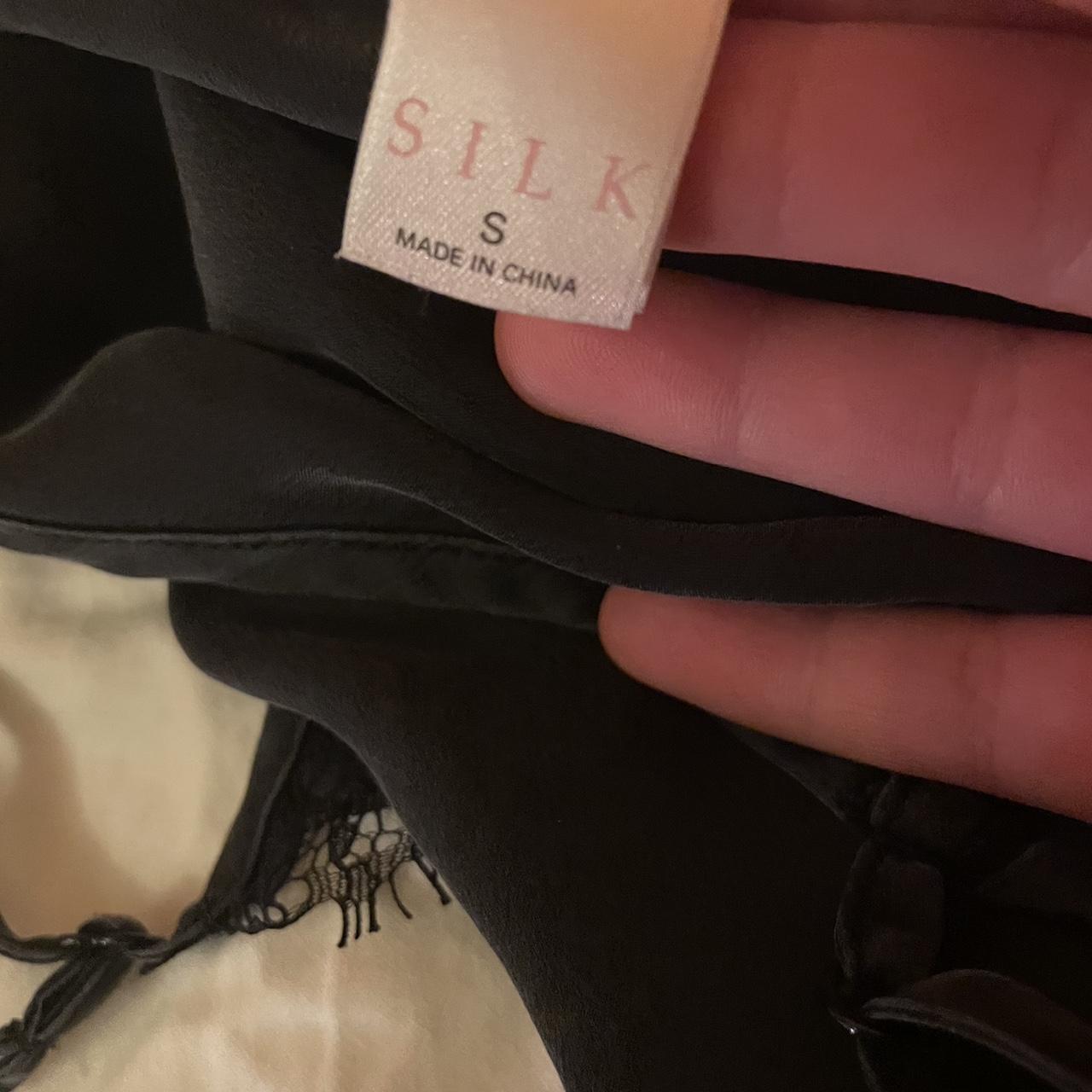 VICTORIA SECRET SILK COLLECTION GOWN SMALL the silk... - Depop