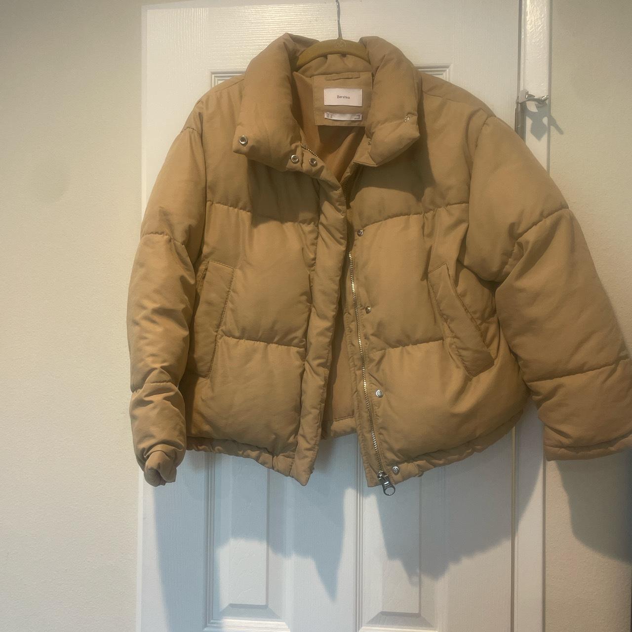 Berksha tan puffer jacket with silver snap and zip... - Depop