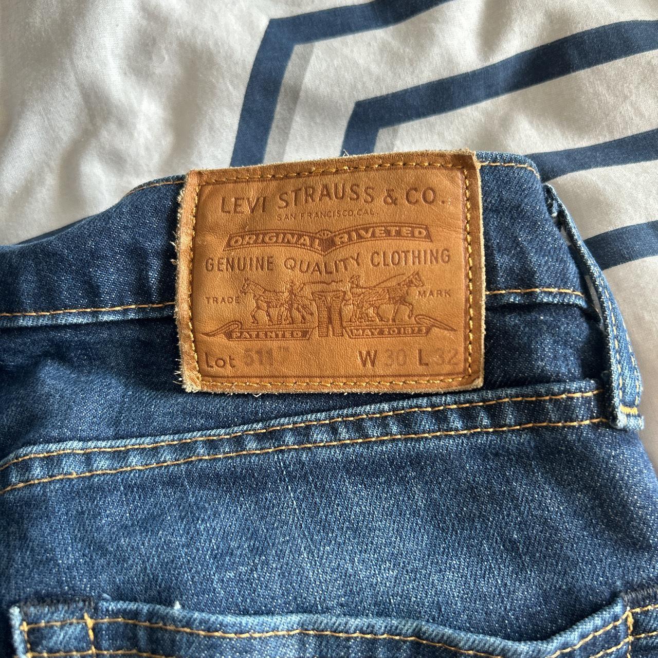Levi 511 men’s jeans size W30 L32 - Depop