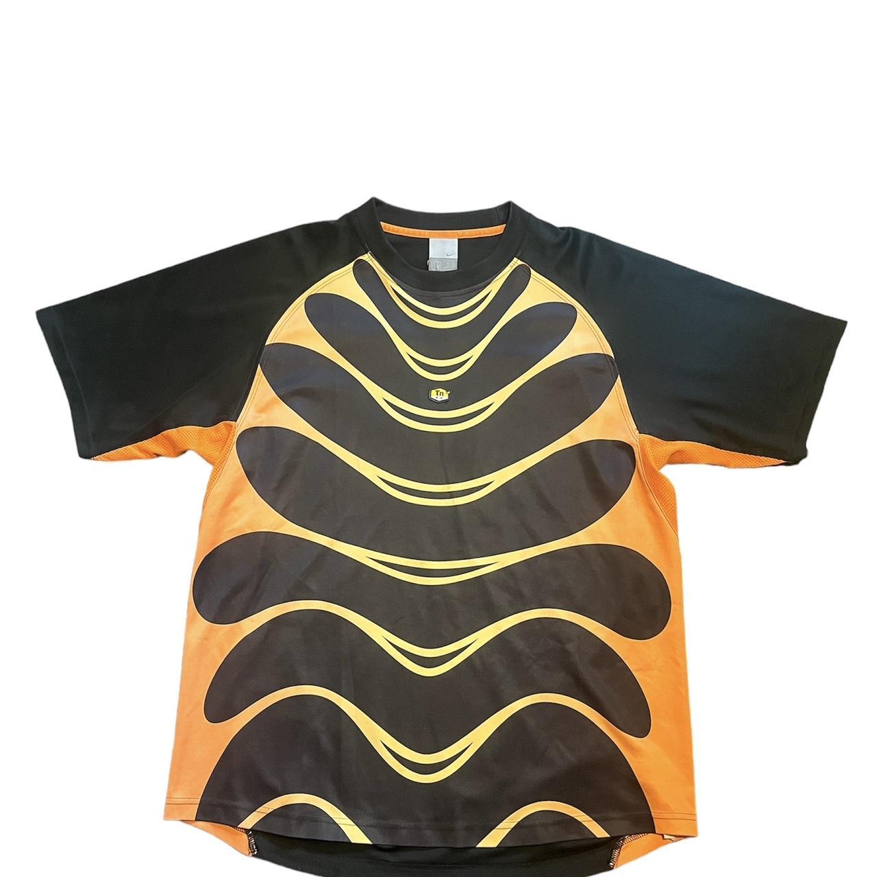 Nike tn tiger vein tee So rare Size large Send offers - Depop