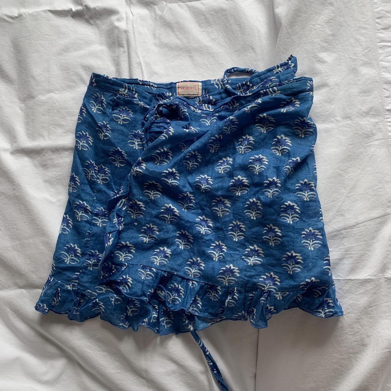 Hoboko blue block print wrap skirt - rlly nice for... - Depop