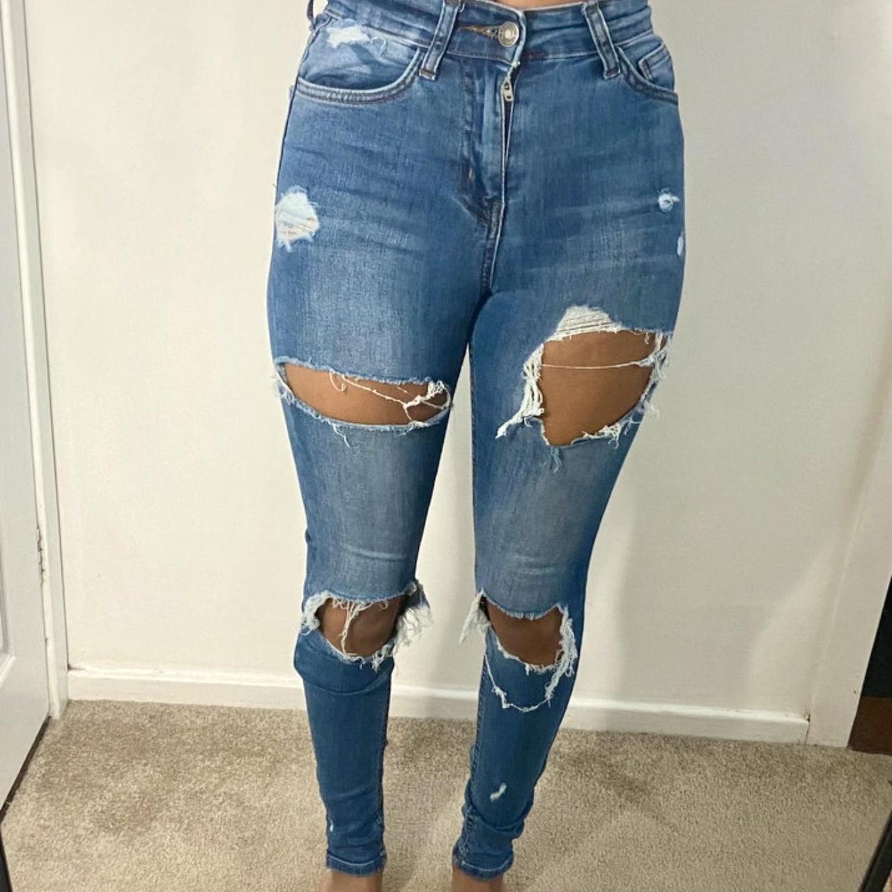 Hera Blue Denim Ripped Jeans Size 24L • In good... | Depop