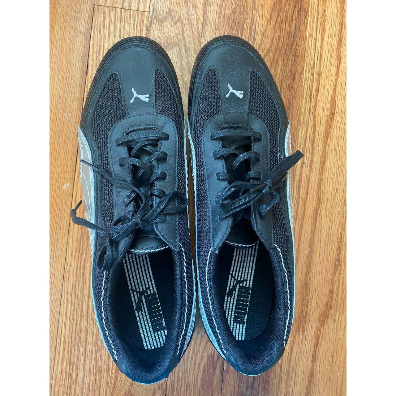 Euc Womens? Unisex? Black silver Puma low profile... - Depop