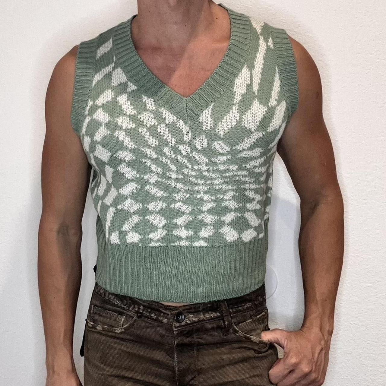 Unbranded Men's White and Green Jumper | Depop