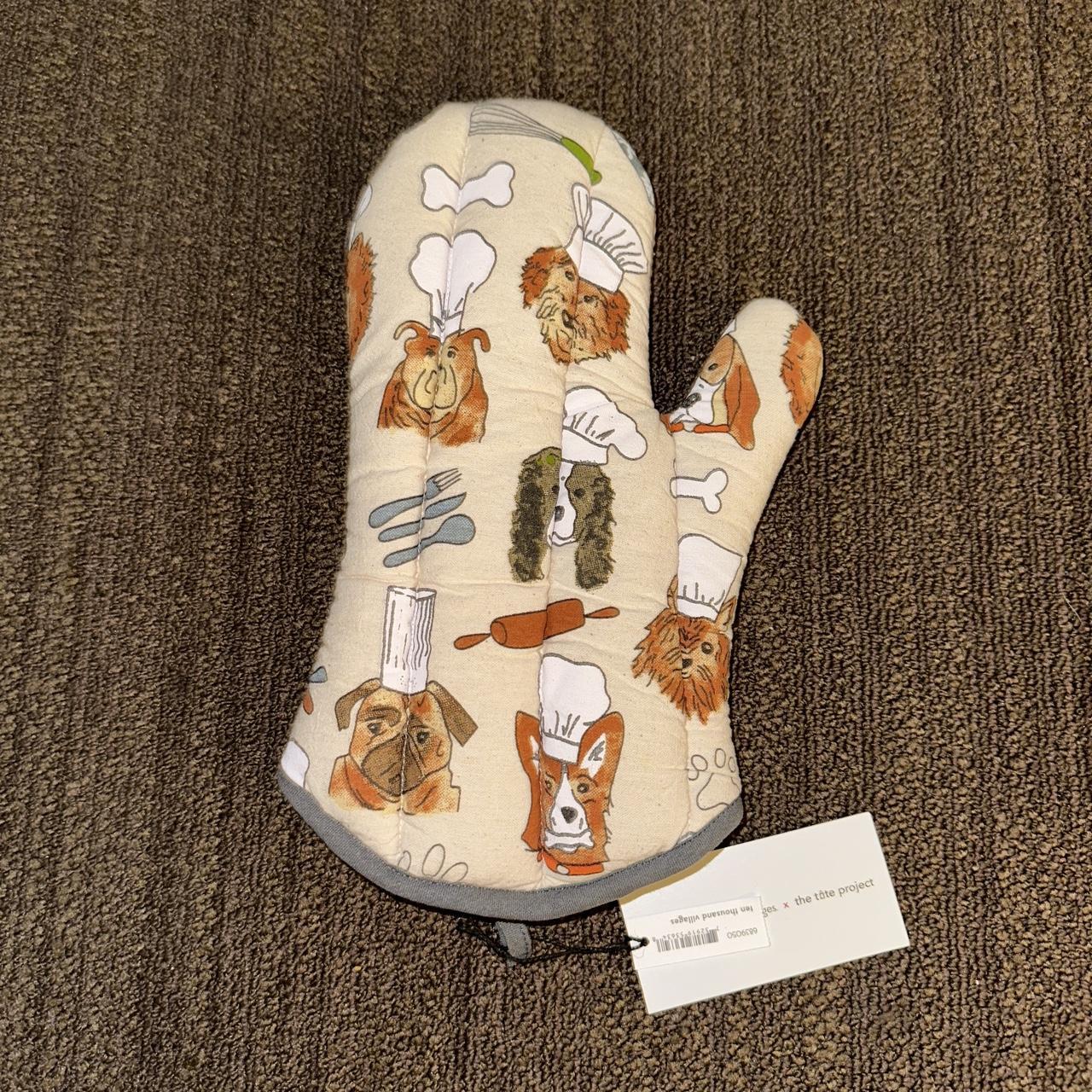 Ten Thousand dog chefs oven mitt! NWT, message me... | Depop