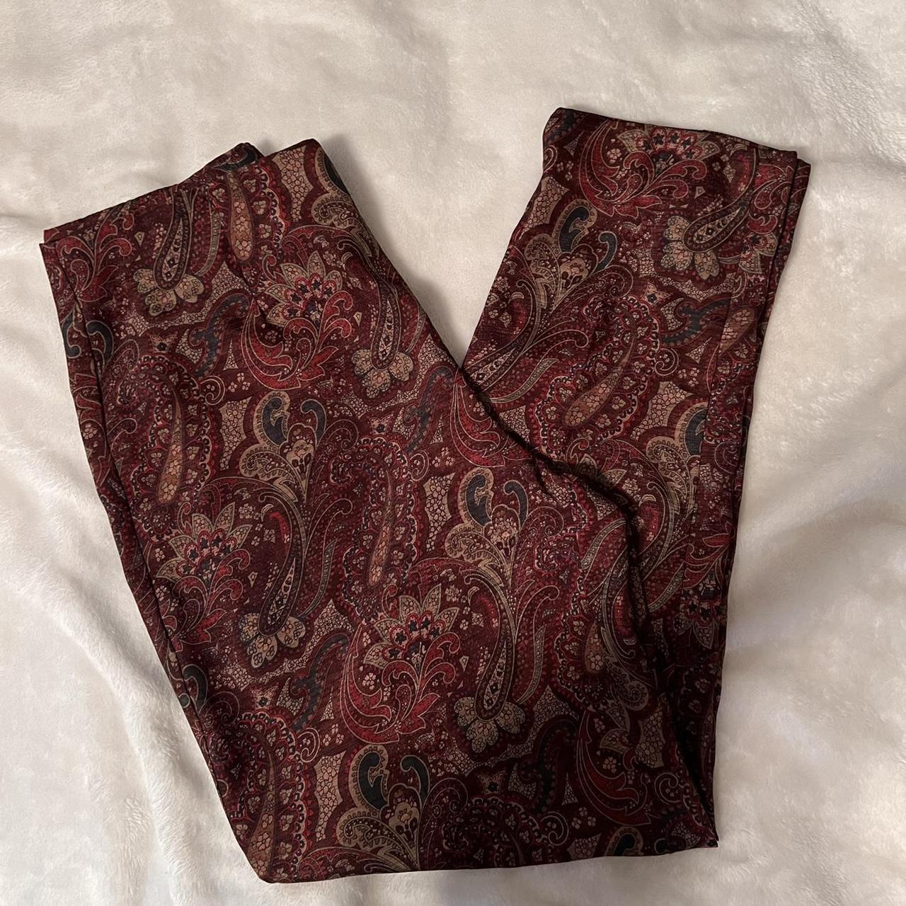 Fun printed pants! Tag says size 10 and I would... - Depop