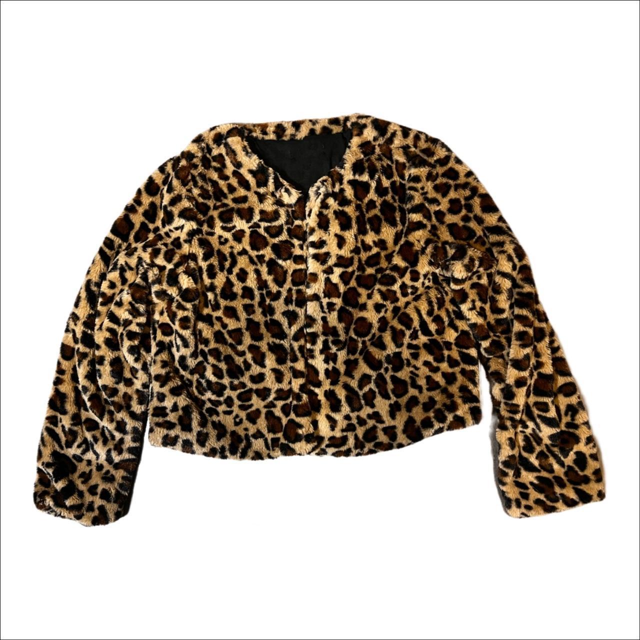 LEOPARD FAUX FUR COAT #furcoat #leopard #cunty #Y2K - Depop