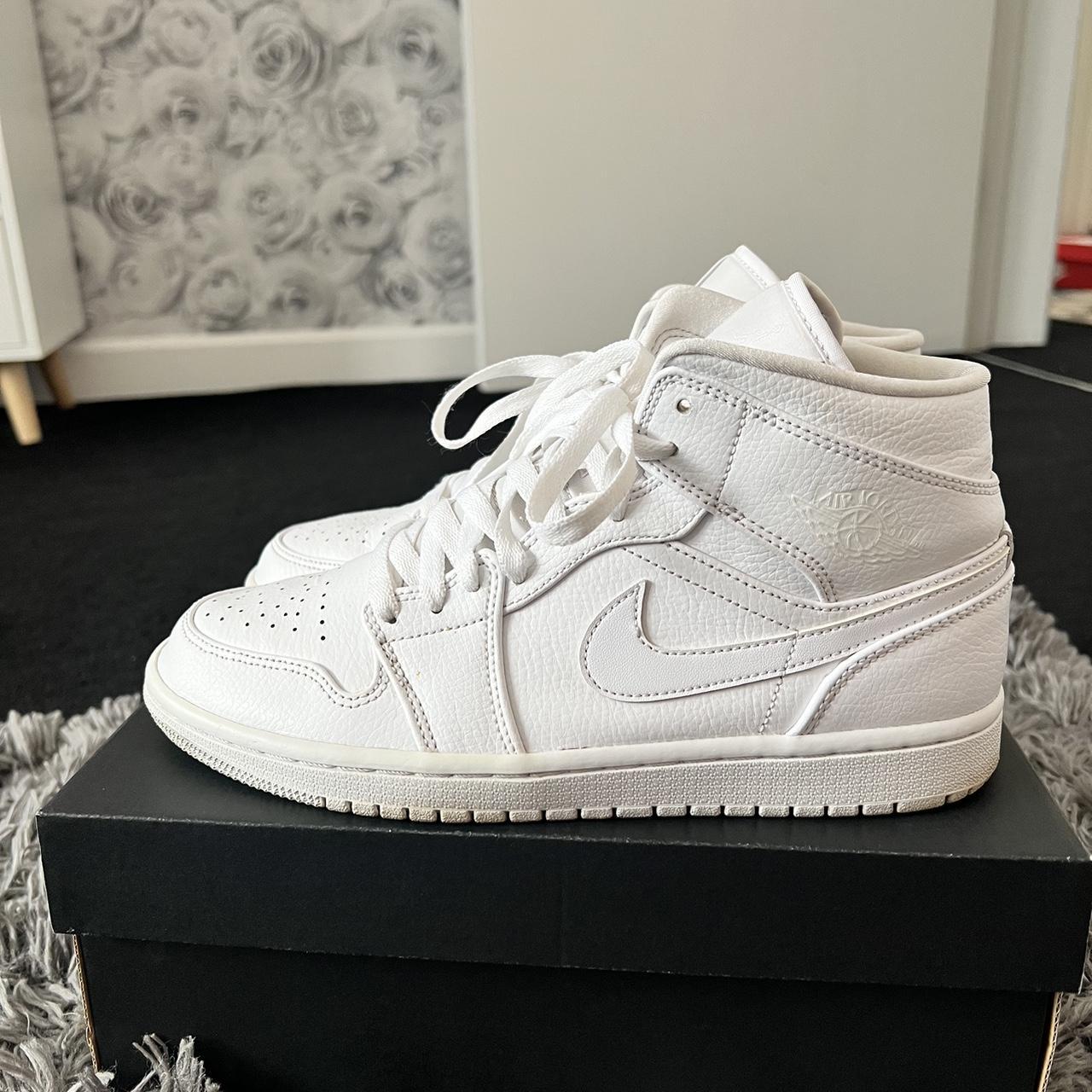 Jordan Men's White Trainers | Depop