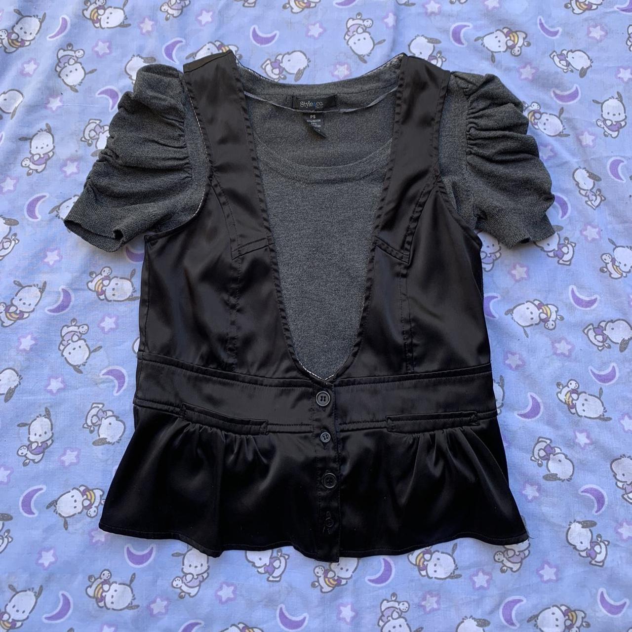 super cute and girly grey top with poofy sleeves.... - Depop