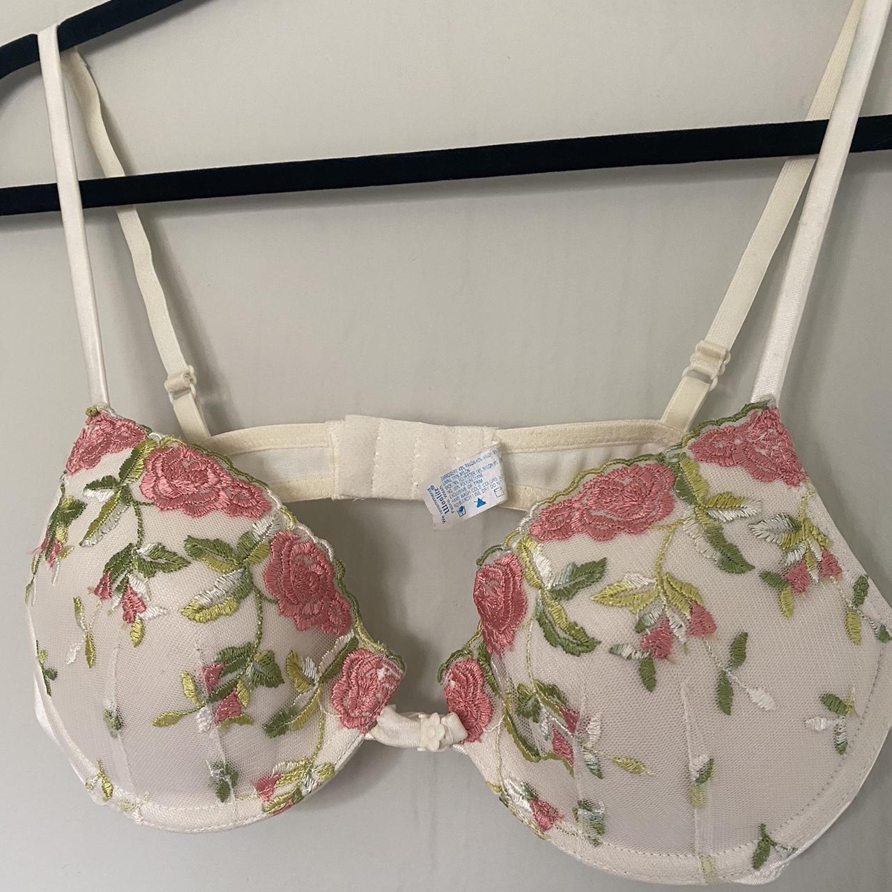 Lily of France Women's Cream and Pink Bra | Depop