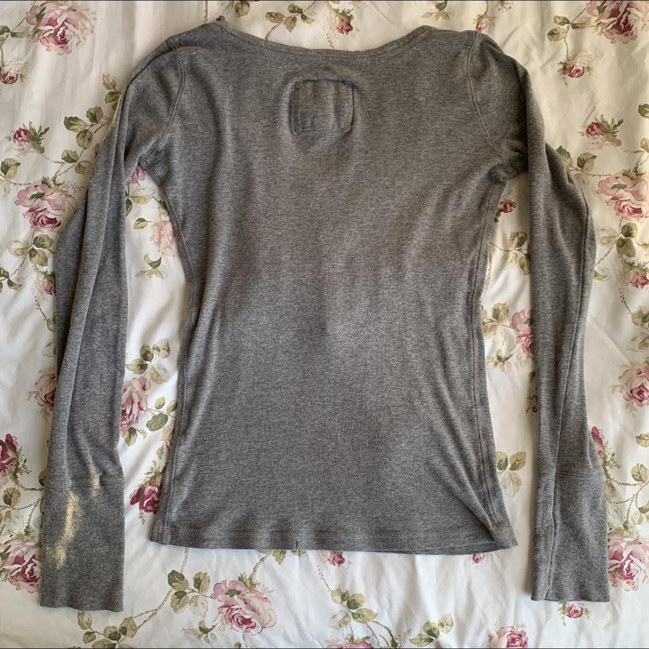 vintage y2k abercrombie grey babydoll henley long... - Depop