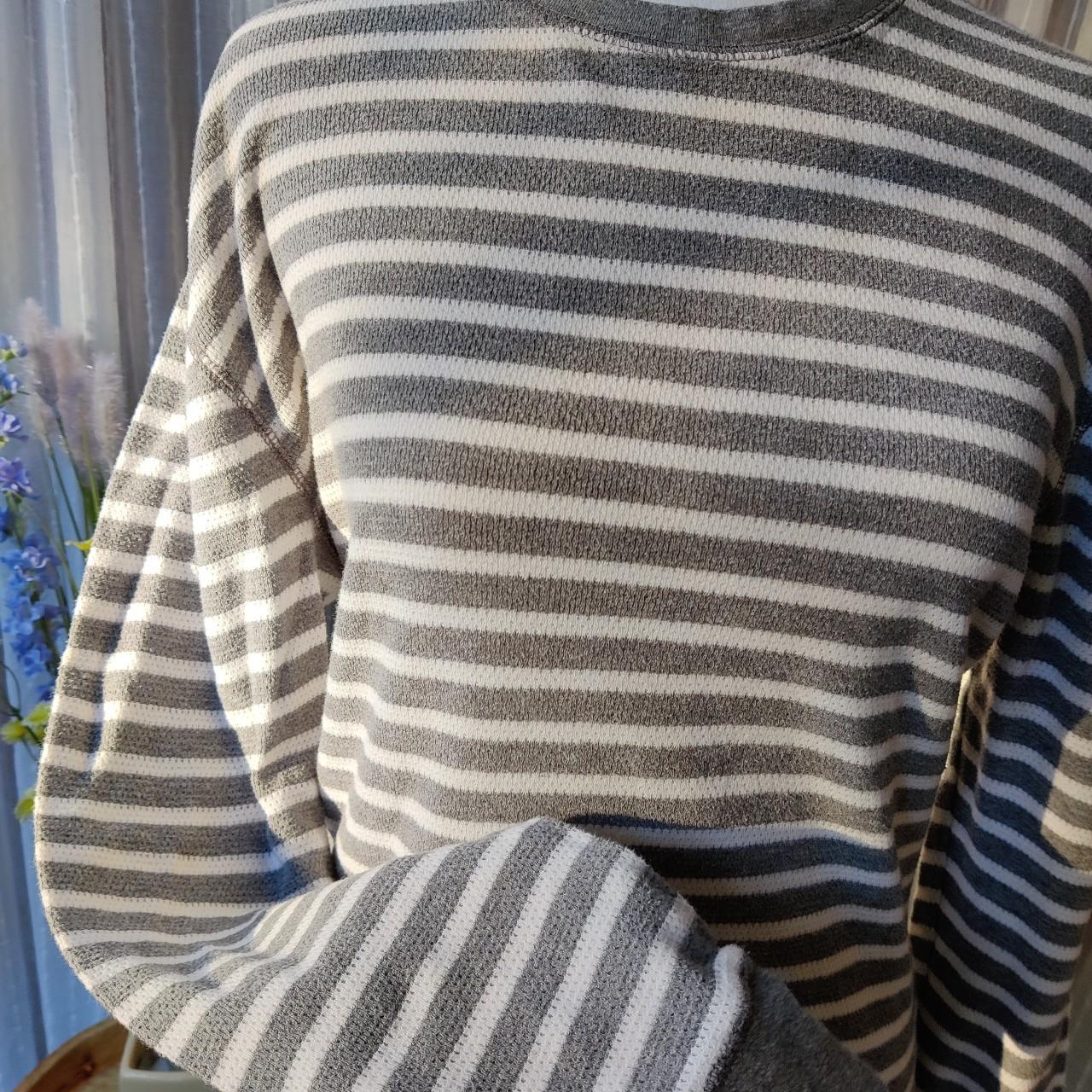 ₊⊹Grey and white striped long-sleeve shirt⊹₊ Great... - Depop