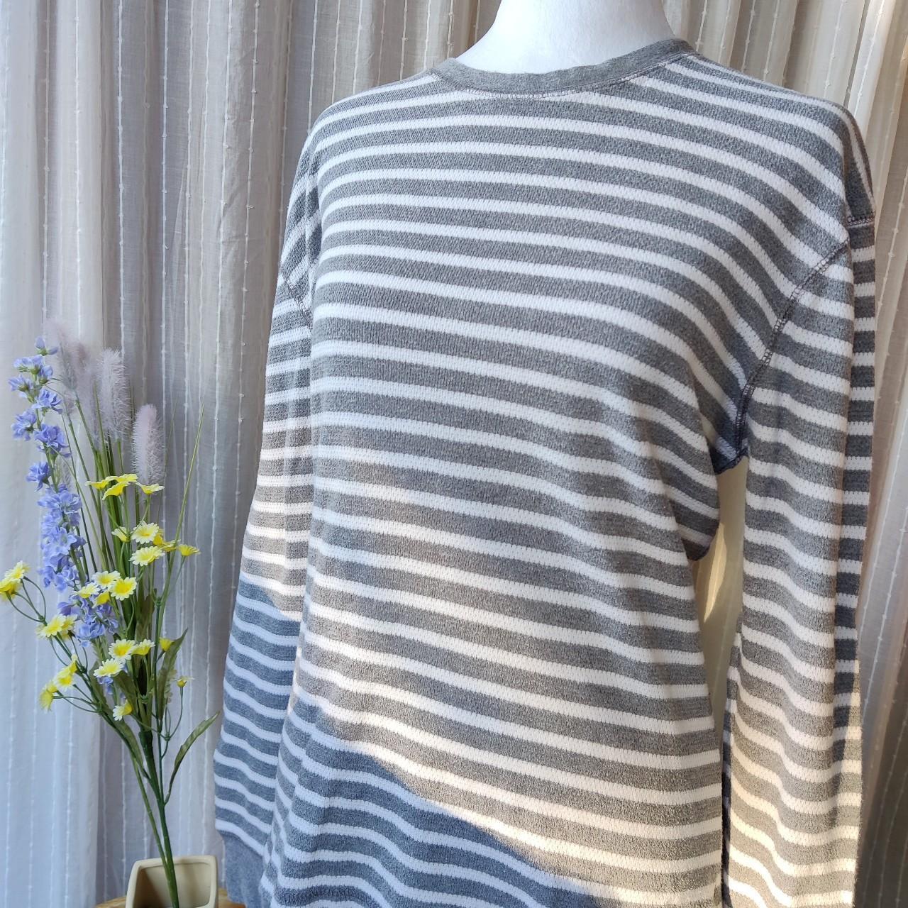 ₊⊹Grey and white striped long-sleeve shirt⊹₊ Great... - Depop