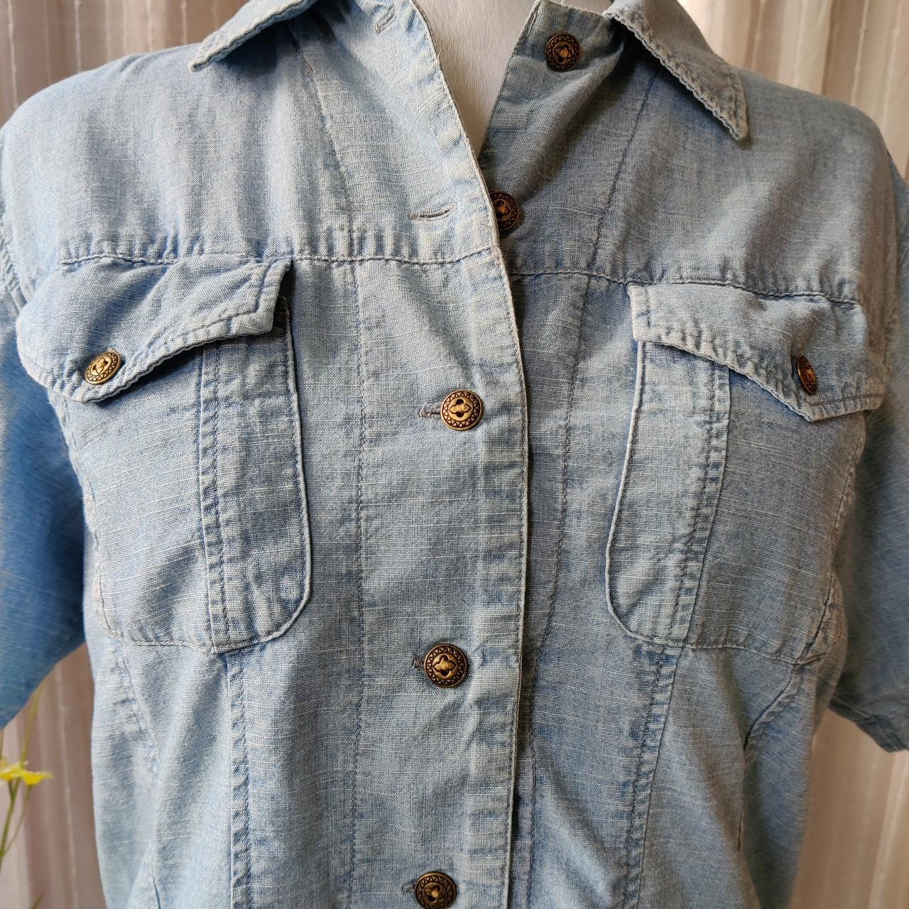 ₊⊹Light blue denim button up collared blouse with... - Depop