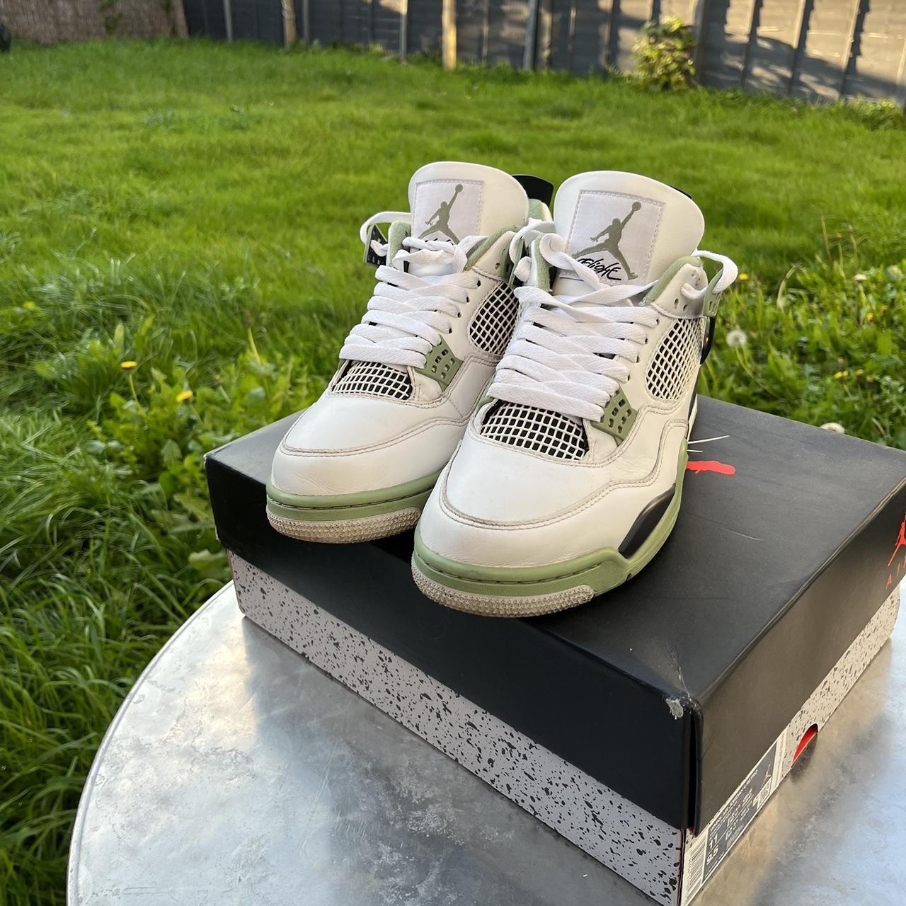 Jordan 4 seafoams in size 8.5 worn a fair bit but... - Depop