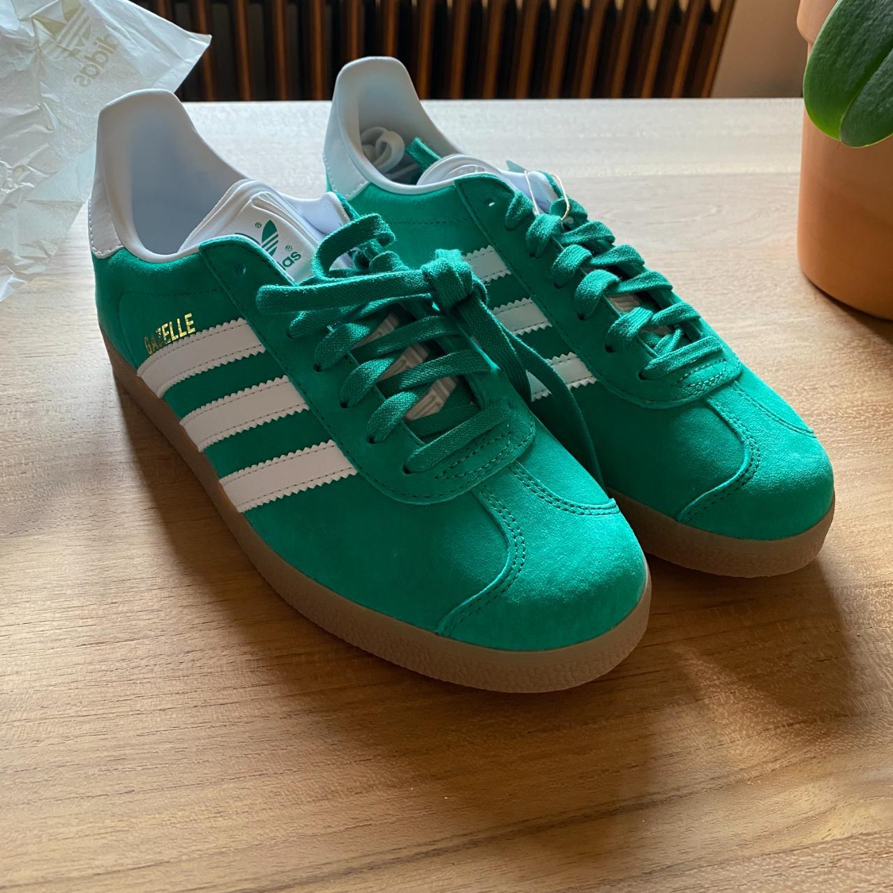 Adidas Women's Green Trainers | Depop