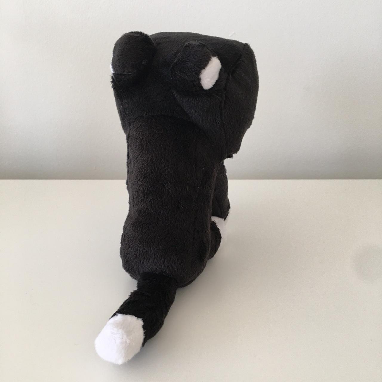 Minecraft Bandw Cat Plushie 🖤 Very Cute Beaded Depop