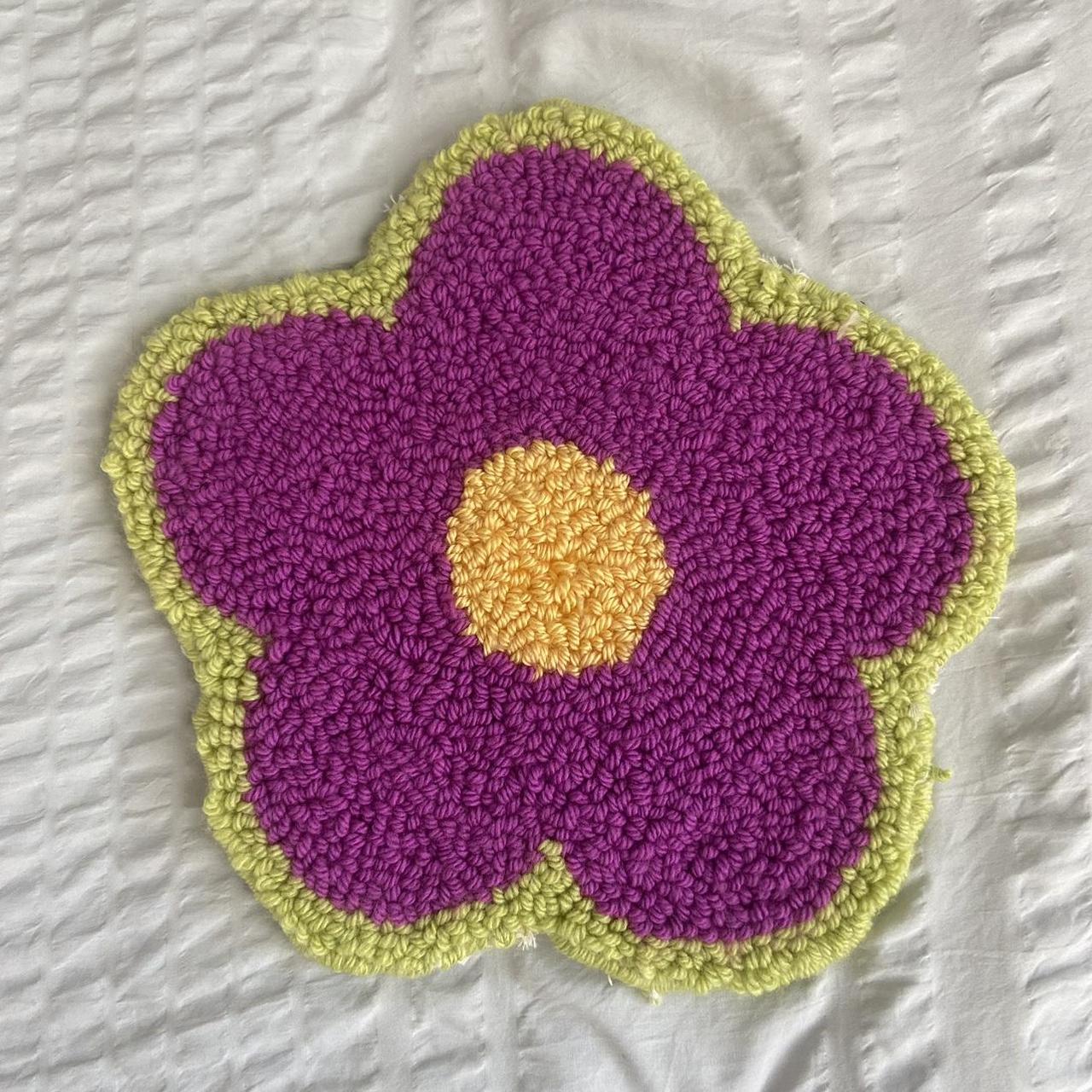Mini handmade punch needle rug ! Simple flower... - Depop
