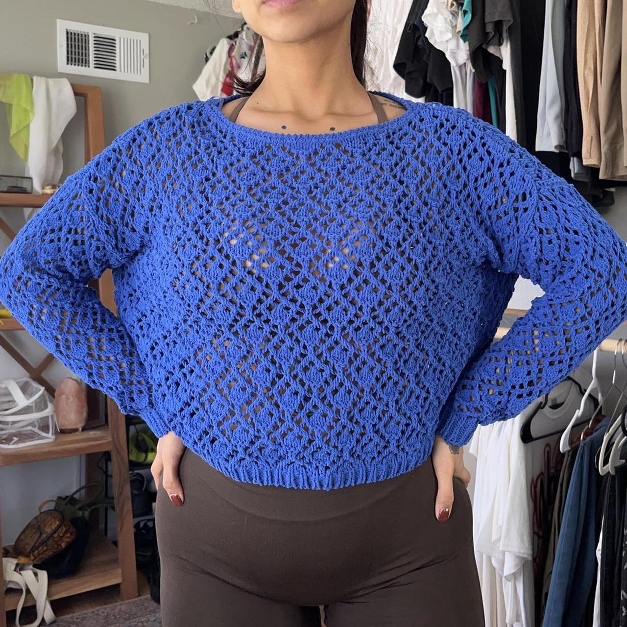 Crop blue knit top - Depop
