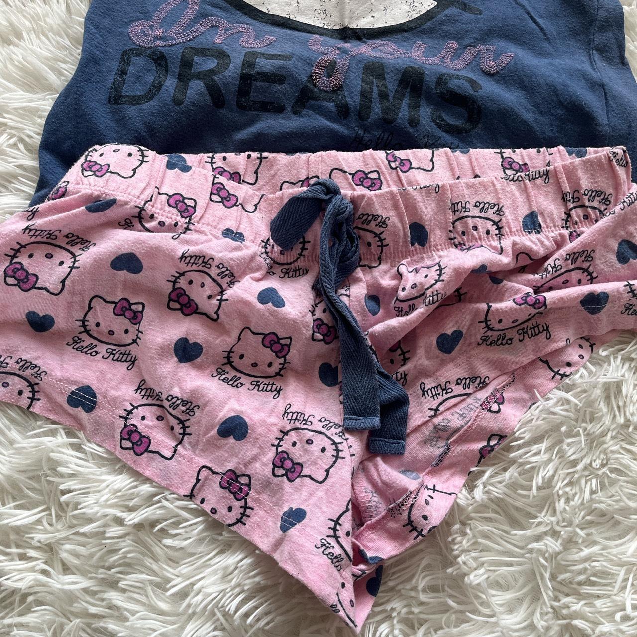 Hello kitty pjs set size small - Depop