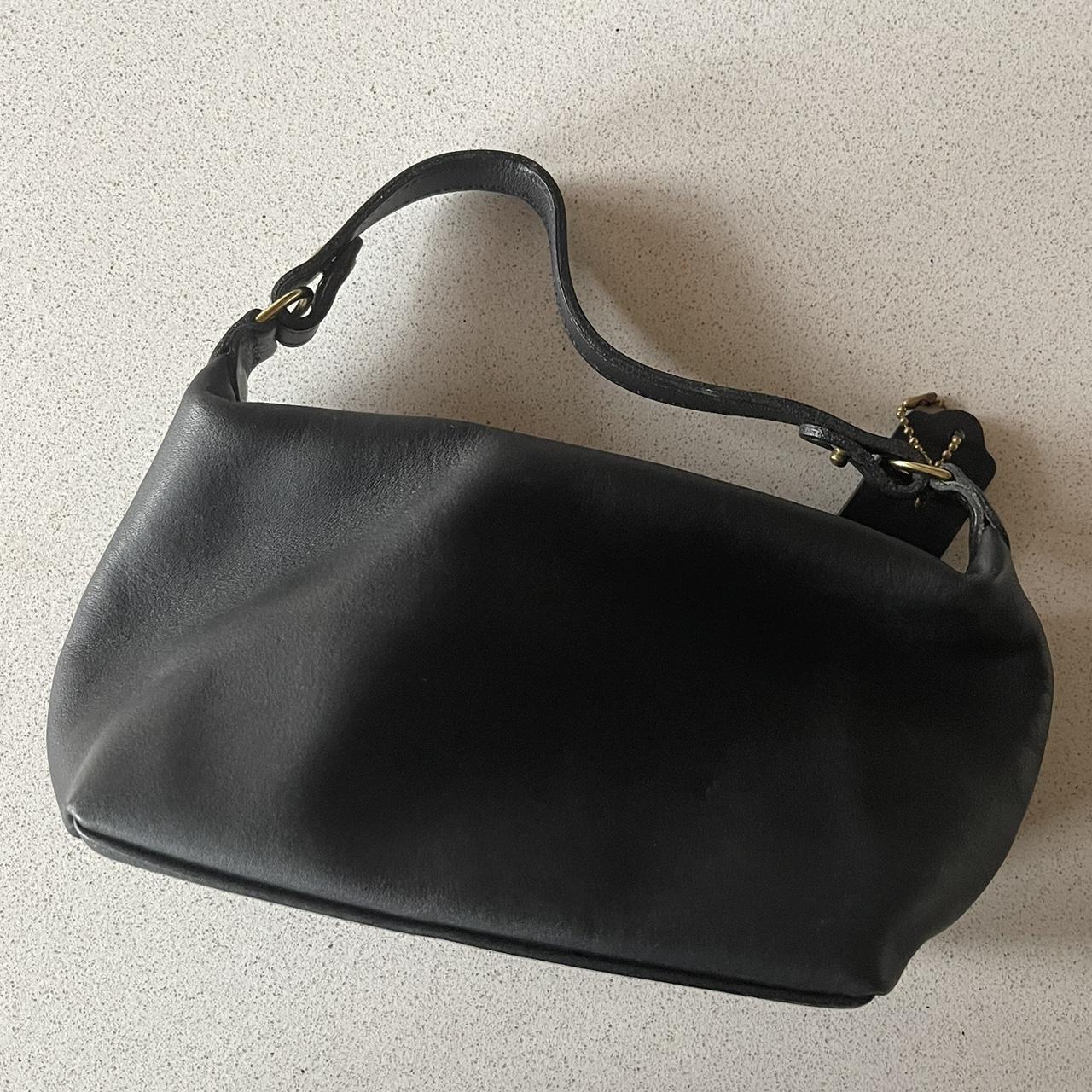Coach Women's Black Bag | Depop