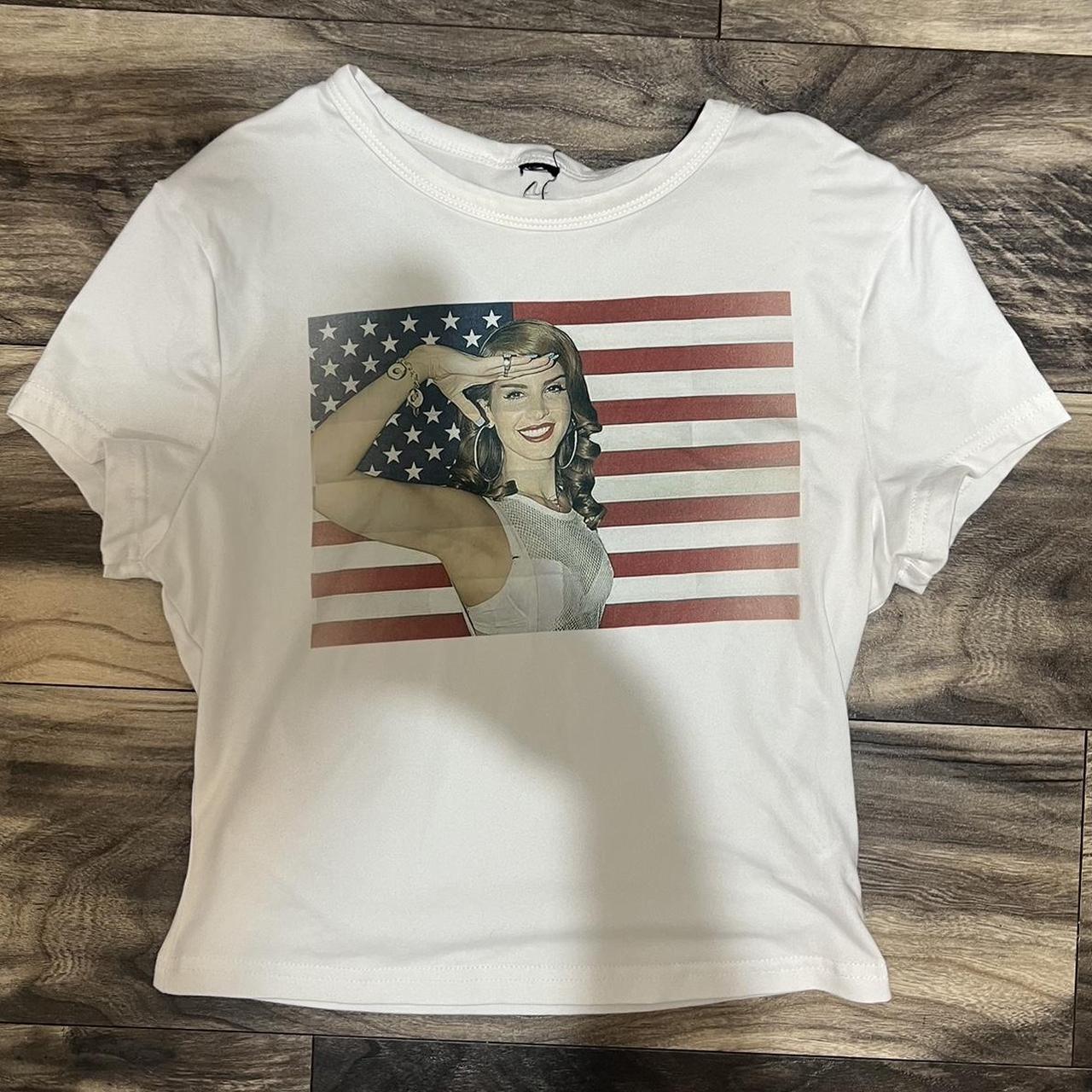 Custom Lana Del Rey cropped tee Fits XS best - Depop