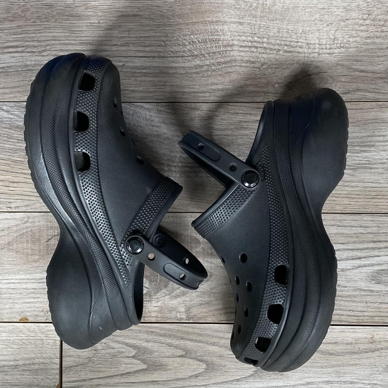 Crocs Women's Black Clogs | Depop