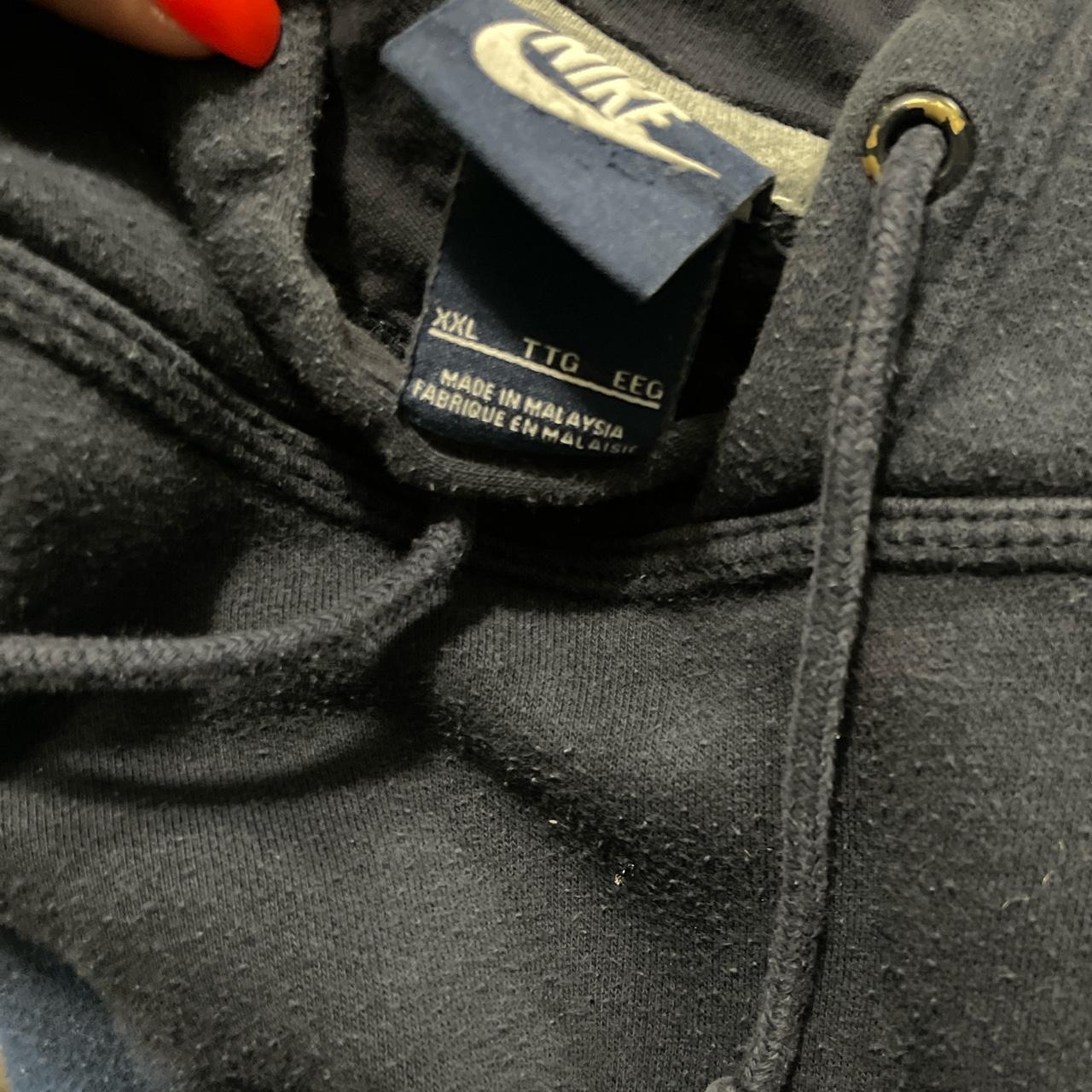 Nike hoodie in navy blue Says XXL on tag but fits... - Depop