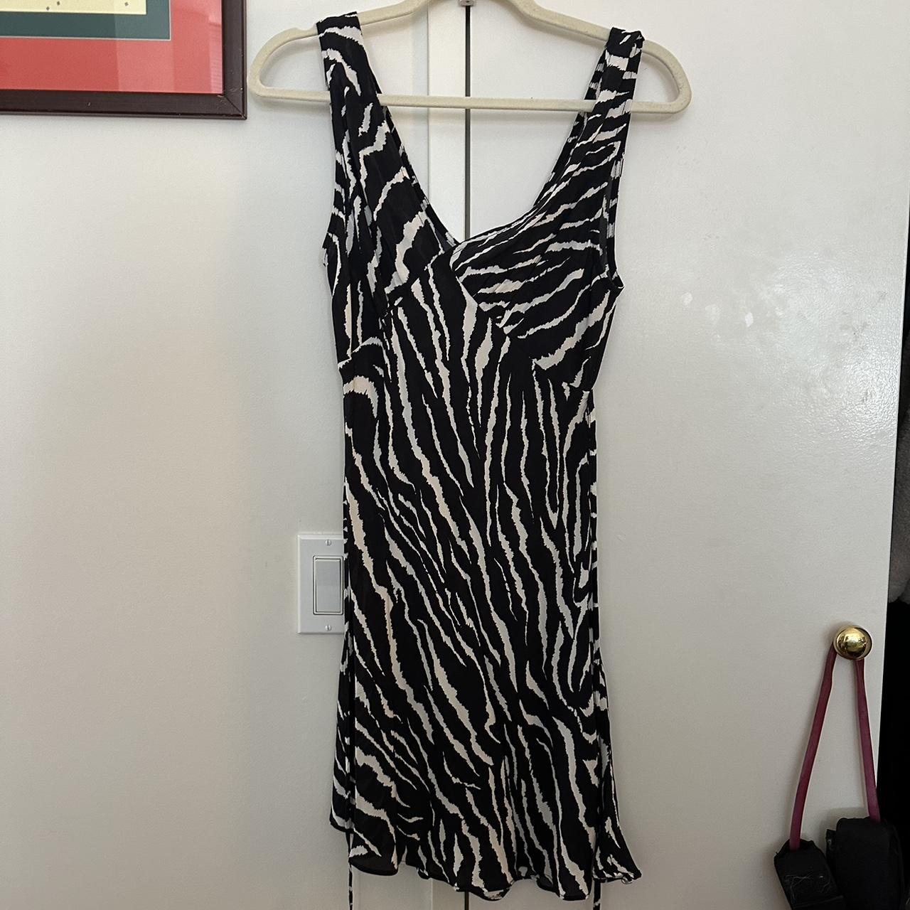 Réalisation Par // Isabelli Dress in Animal print,... - Depop