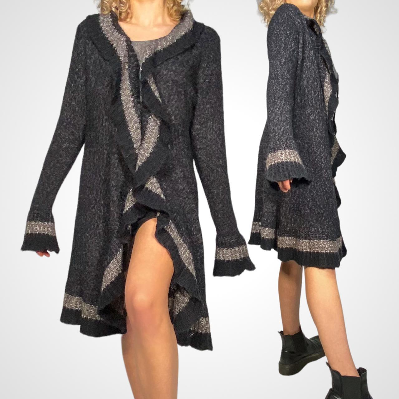 Lovely Y2K bell sleeve duster cardigan by Allison... - Depop