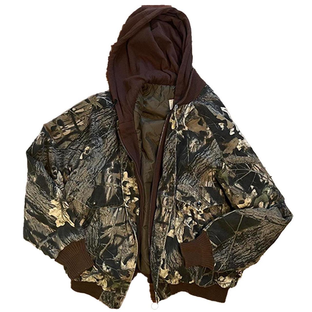 real tree camo jacket With hood, warm good for the... - Depop