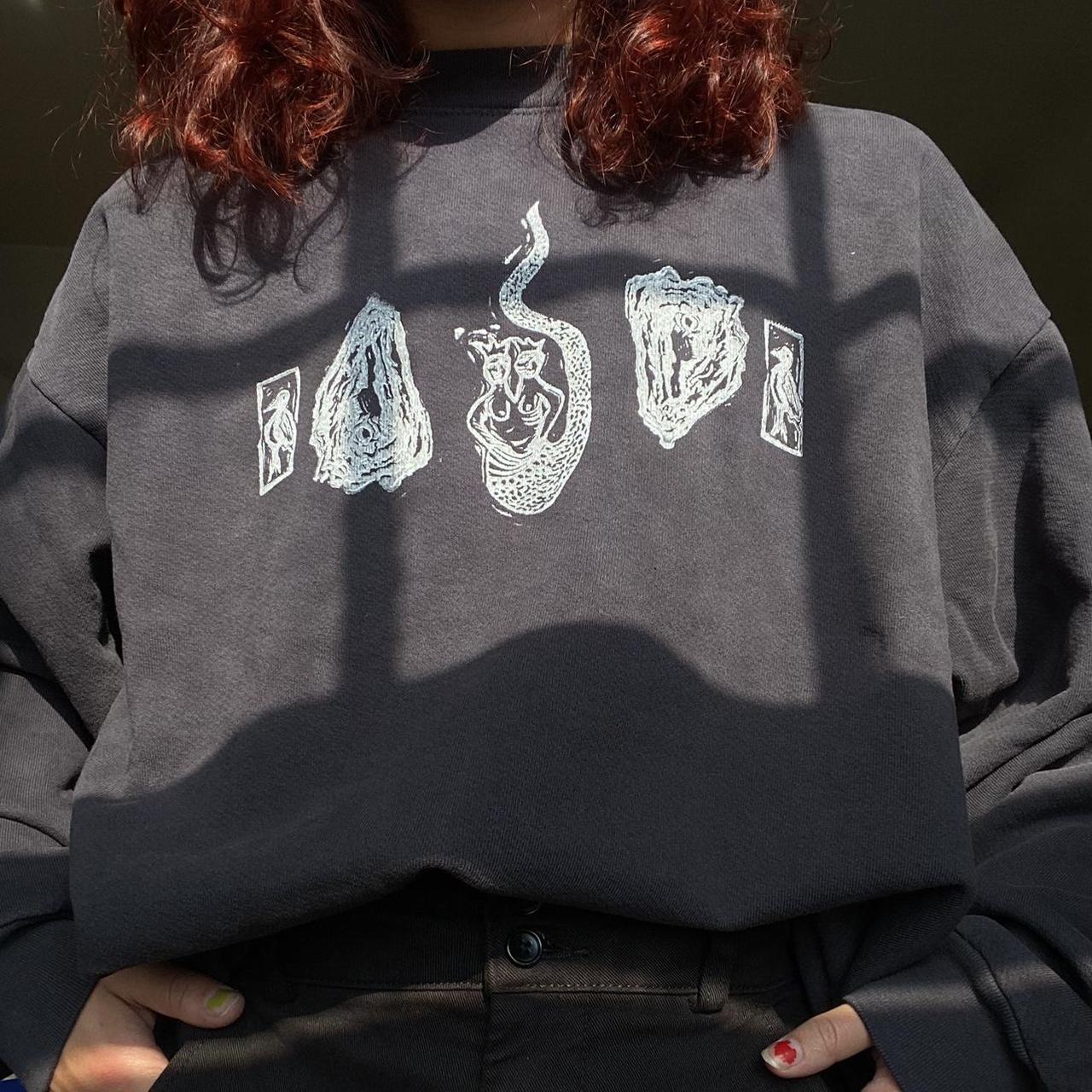 two headed mermaid and oyster block prints on a los... - Depop