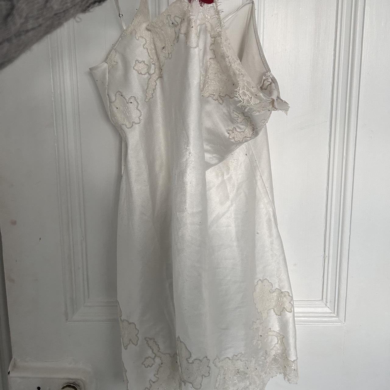 the most gorgeous vintage victoria secret white lace... - Depop