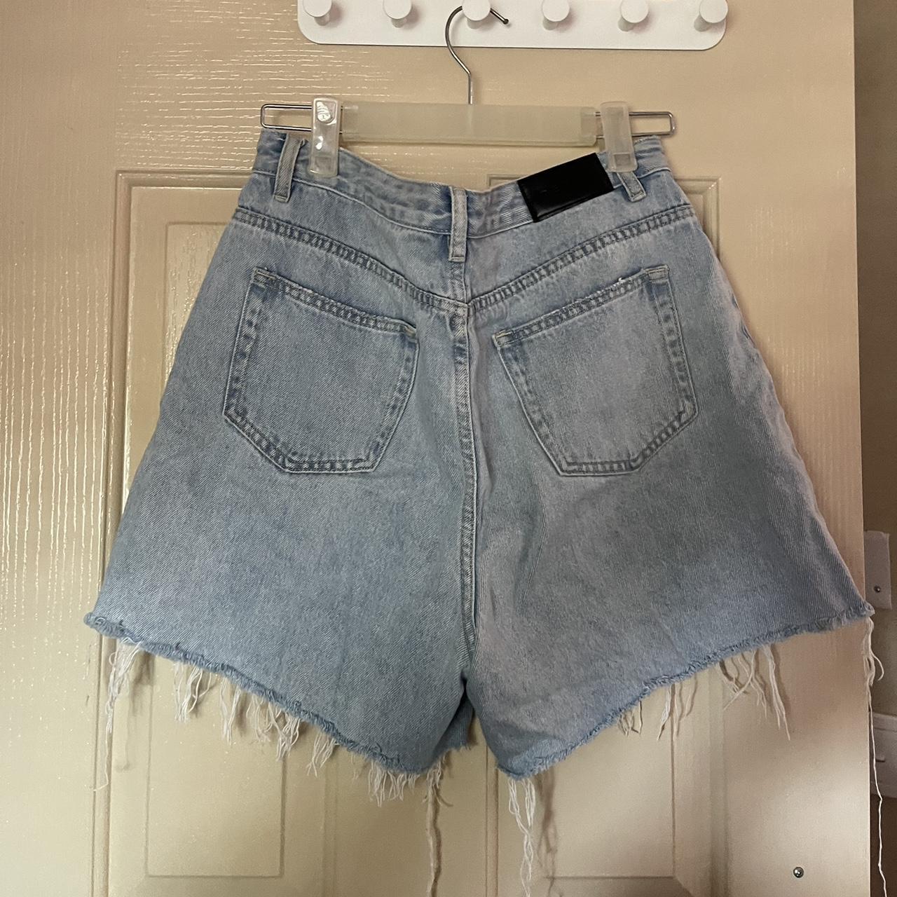 Glassons shorts - Depop