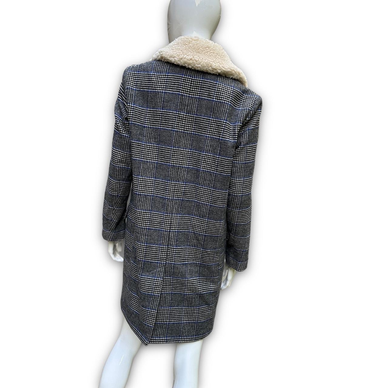 wool blend Levi’s long winter coat with borg collar... - Depop