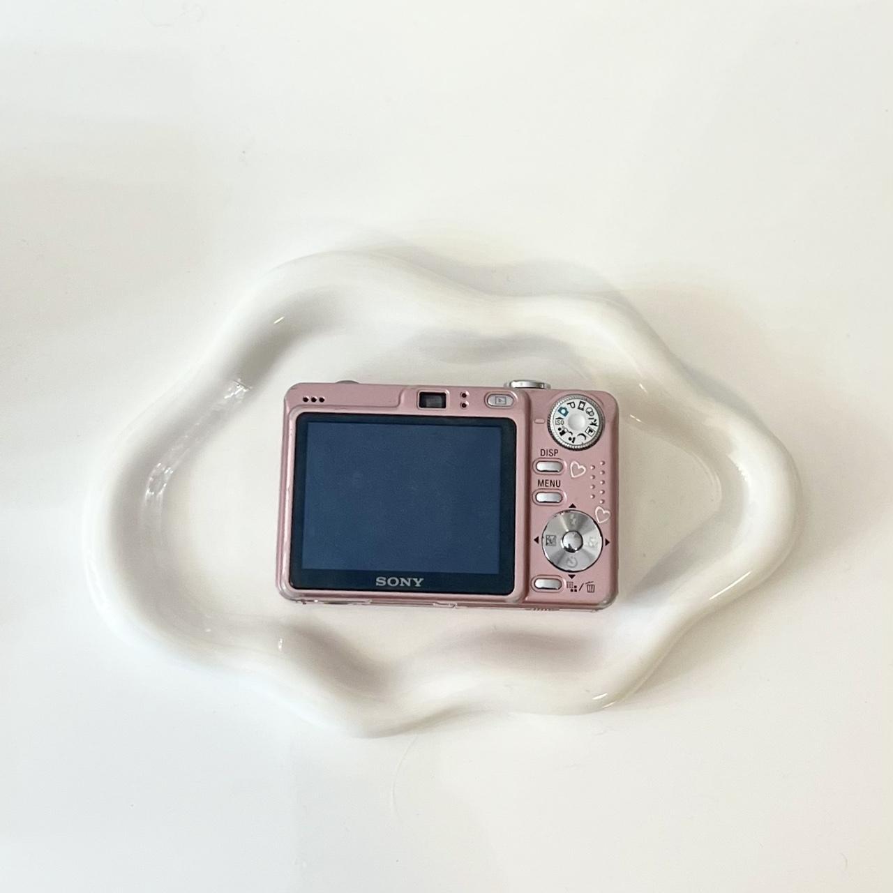 DEFECTIVE, PLEASE READ CAREFULLY Pink S ony... - Depop