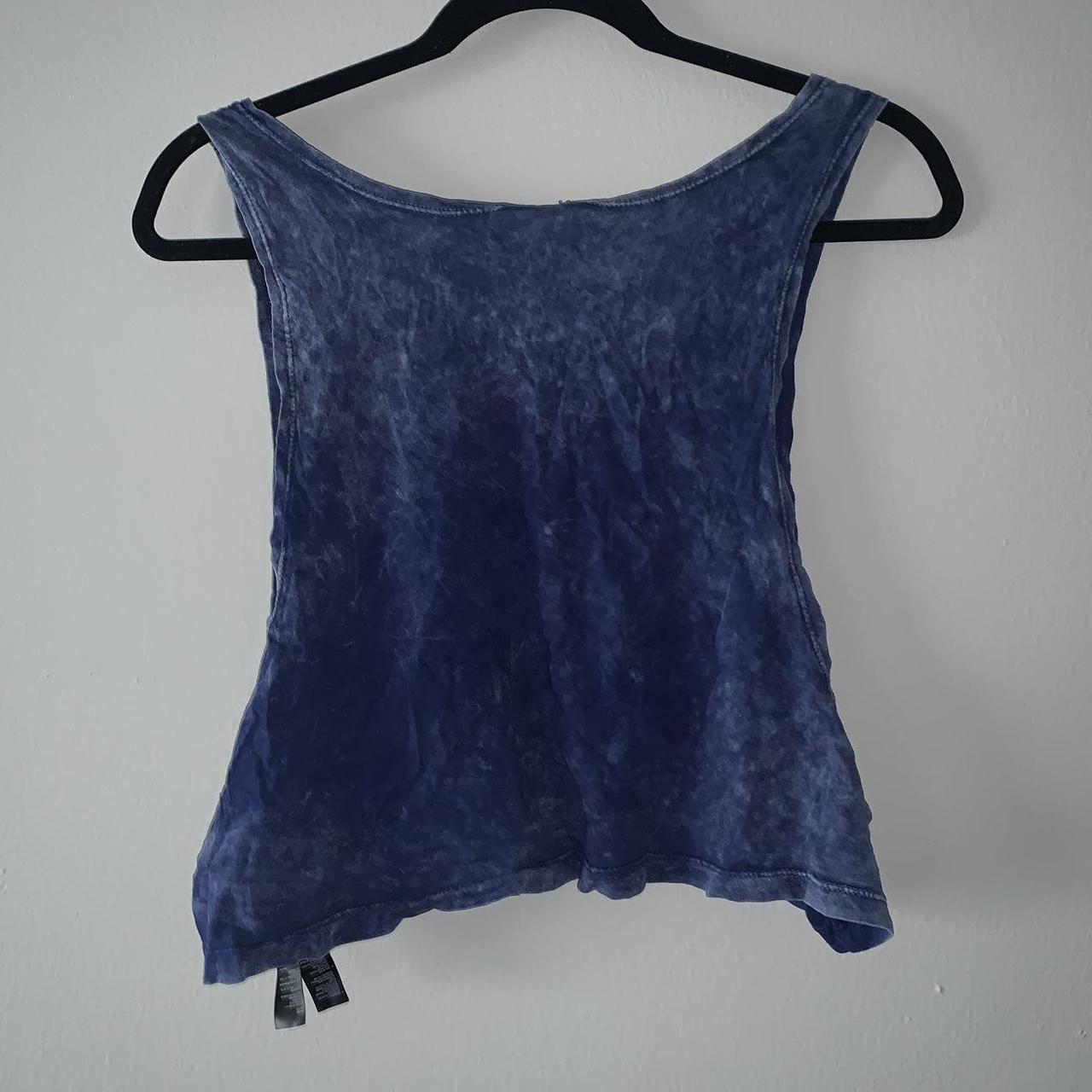 Rue 21 Women's Navy and Red Vest | Depop