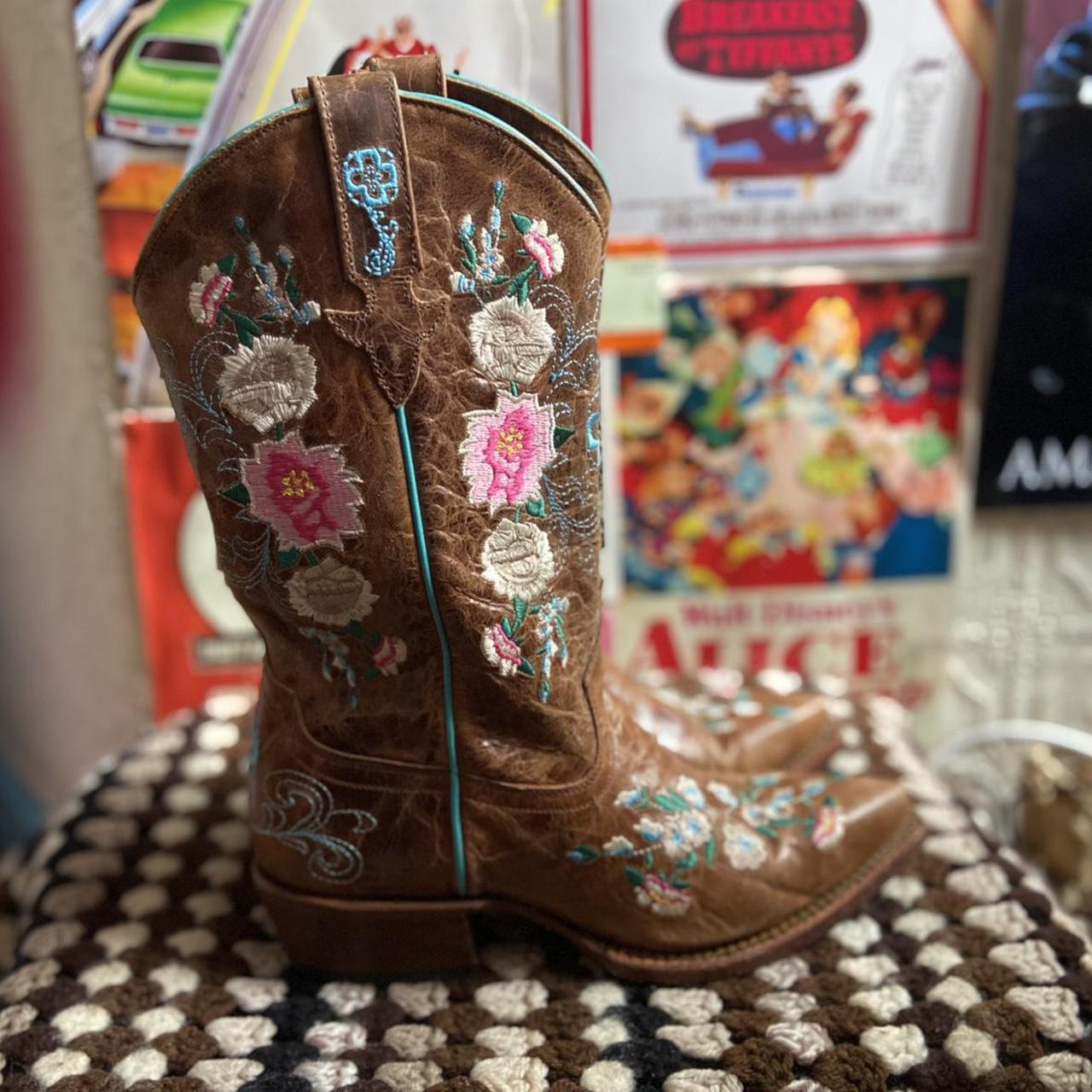 Vintage authentic Mexican cowboy boots ! Embroidered... - Depop