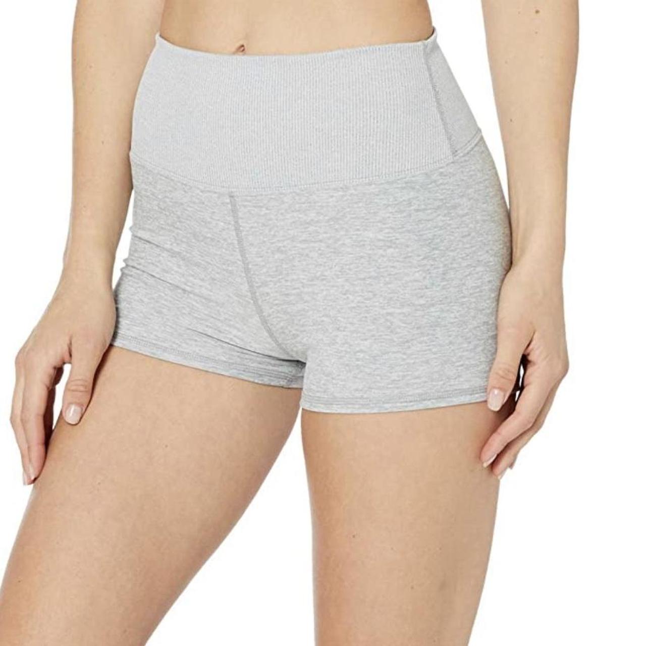 Alo Yoga Women's Grey Shorts | Depop
