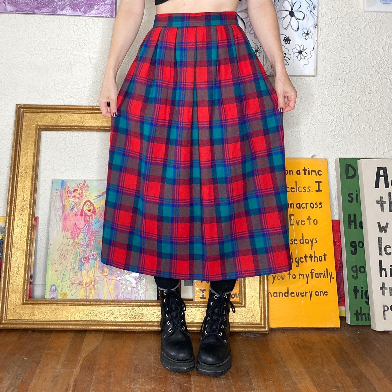 vintage 90s plaid Pendleton wool skirt with pockets... - Depop