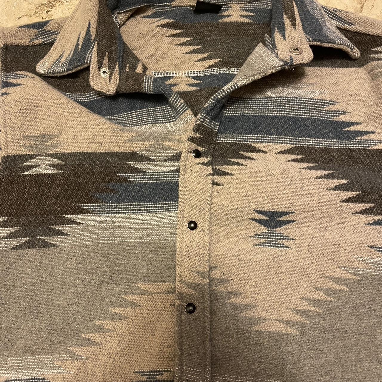 Heavy men’s wool shirt, very cool native design.... - Depop