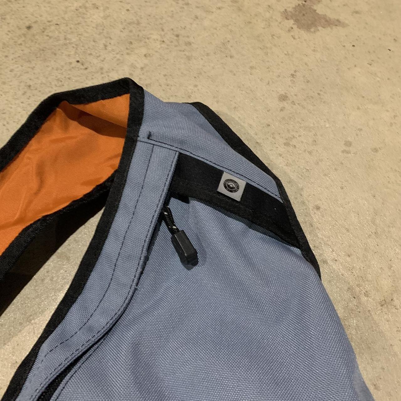 Nike Sling Bag 2000s style Adjustable strap Zipper... - Depop