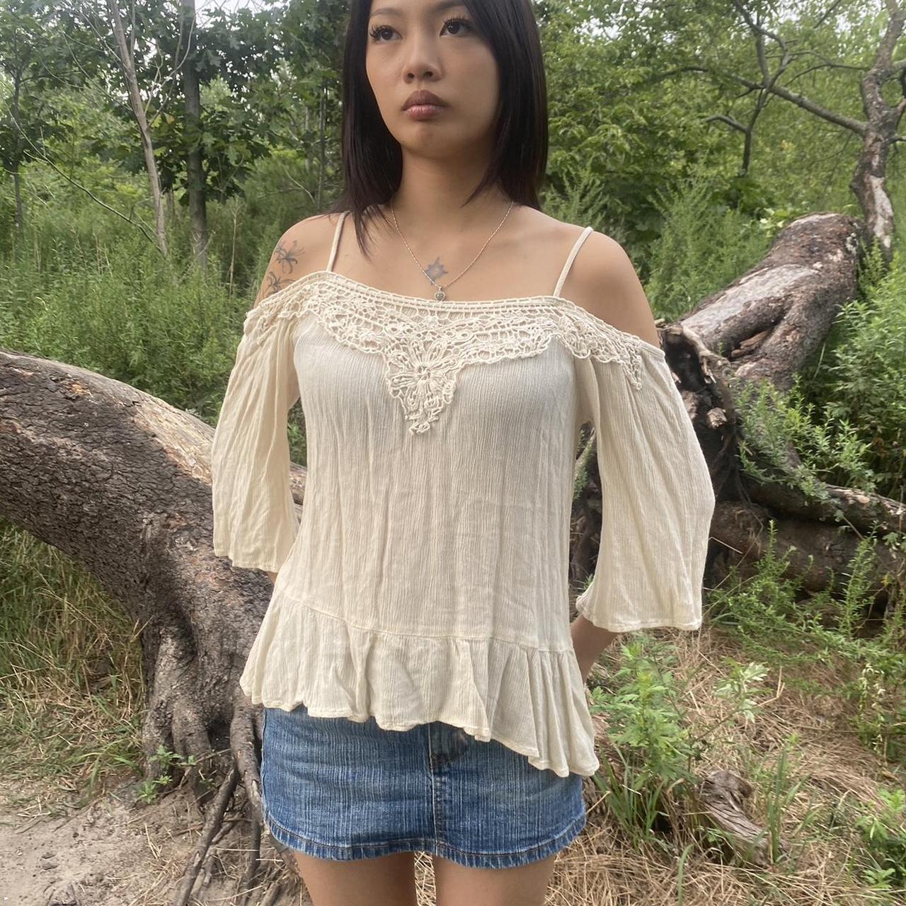 cream flowy off the shoulder top 🦢 - Depop
